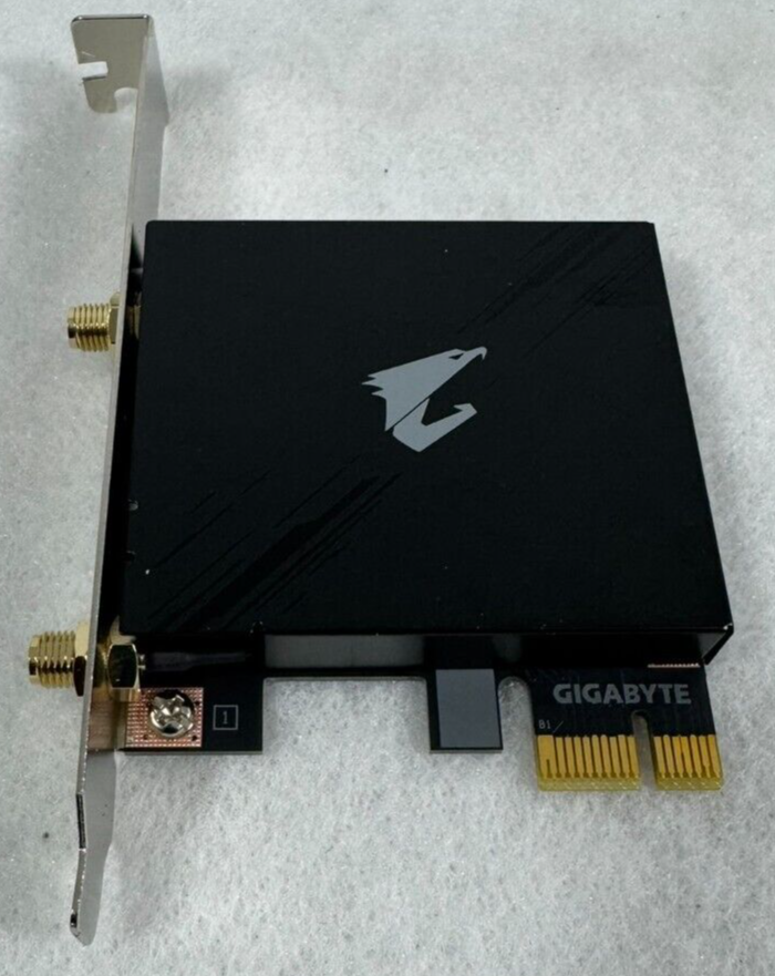 Gigabyte AORUS Wireless Network Adapter GC-WBAX210 | WiFi 6E ...