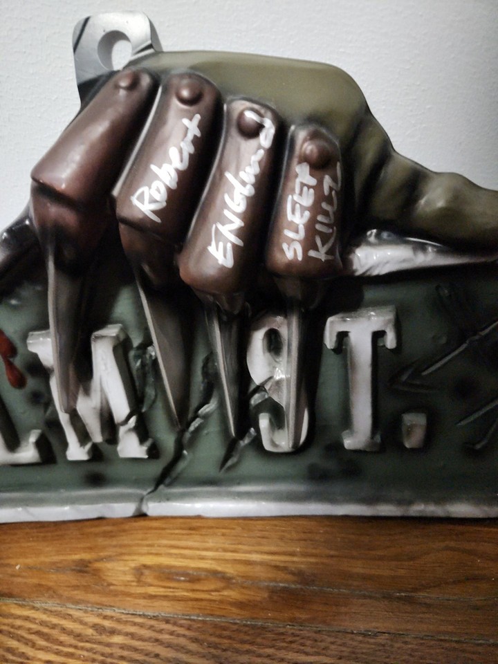 Elm Street Plastic Sign Autographed By Robert Englund | eBay