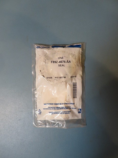 Ford F89z-4676-aa Differential Chunk Pinion Seal Af30e F89Z4676AA for ...