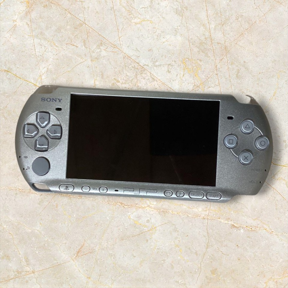 Sony PSP PlayStation Portable PSP-3000MS Mystic Silver Handheld Console ...