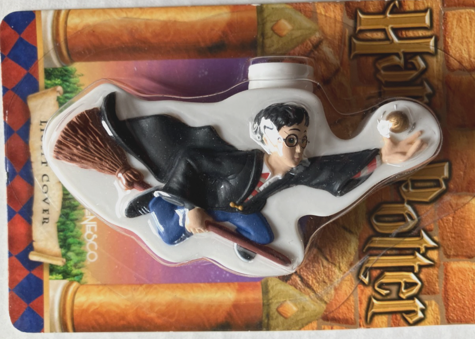 Harry Potter Golden Snitch Snap-On Light Cover Christmas Light 2001 ...