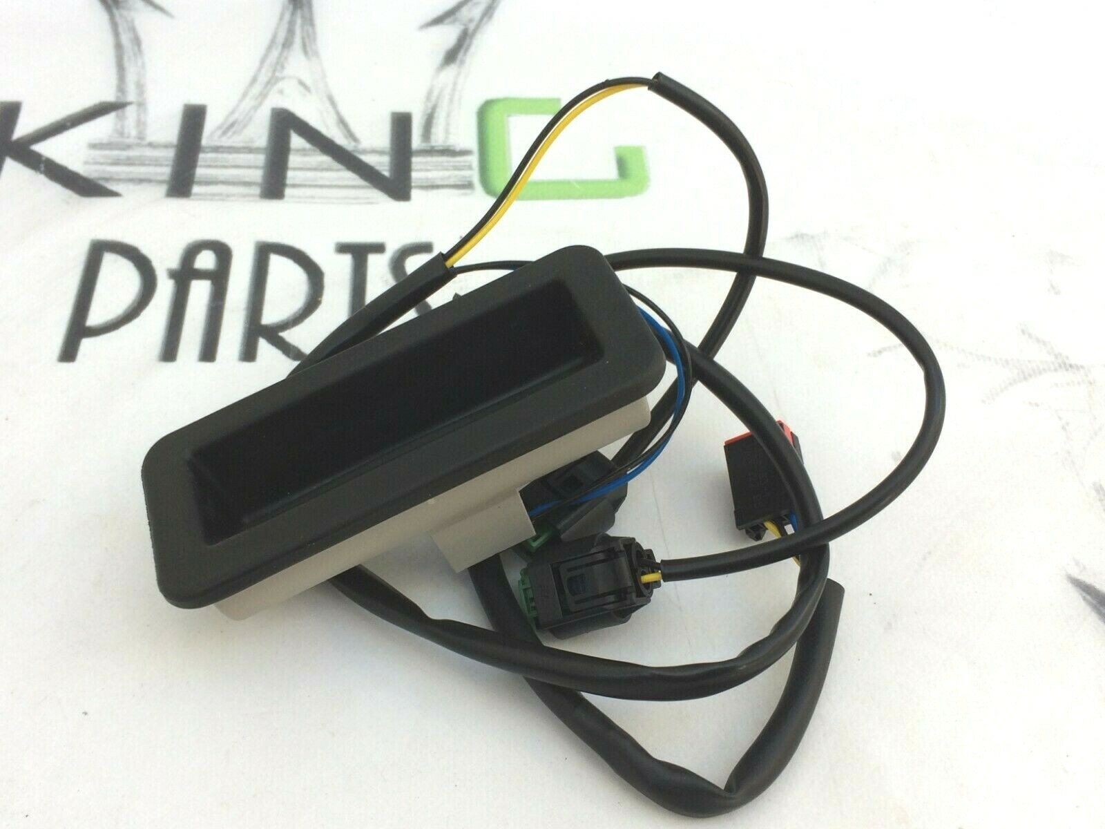 RANGE ROVER SPORT L320 2010-13 BOOTLID HANDLE RELEASE SWITCH TAILGATE ...