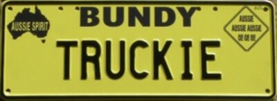BUNDY RUM Sign Number Plate Cave Bar Bundaberg Deni B & S Tin Metal ...