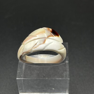 Carved Shell Feather Ring Beige Brown Pinks Size 8 | eBay