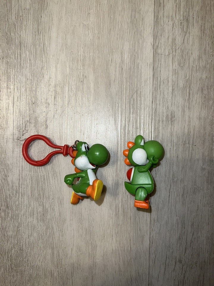 Yoshi Keychain And Yoshi Knex Super Mario Brothers | eBay