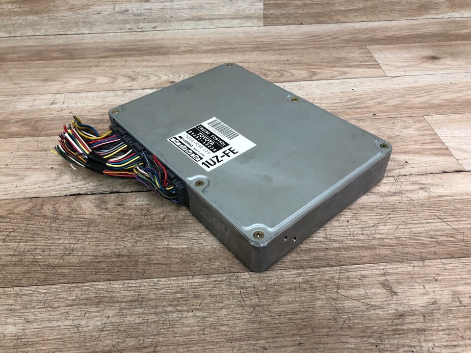 LEXUS OEM LS400 FRONT ENGINE MOTOR DME COMPUTER ECU ECM 4.0L V8 1UZ-FE ...