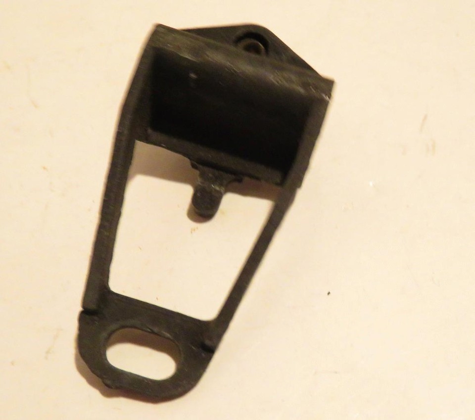 LIONEL PART - POST-WAR STEAM LOCO FRONT TRUCK FRAME - ORIGINAL - SR92 ...