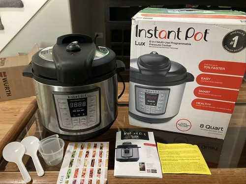 Instant Pot Lux 6-in-1 Multi Use Programable Pressure Cooker. Used One ...
