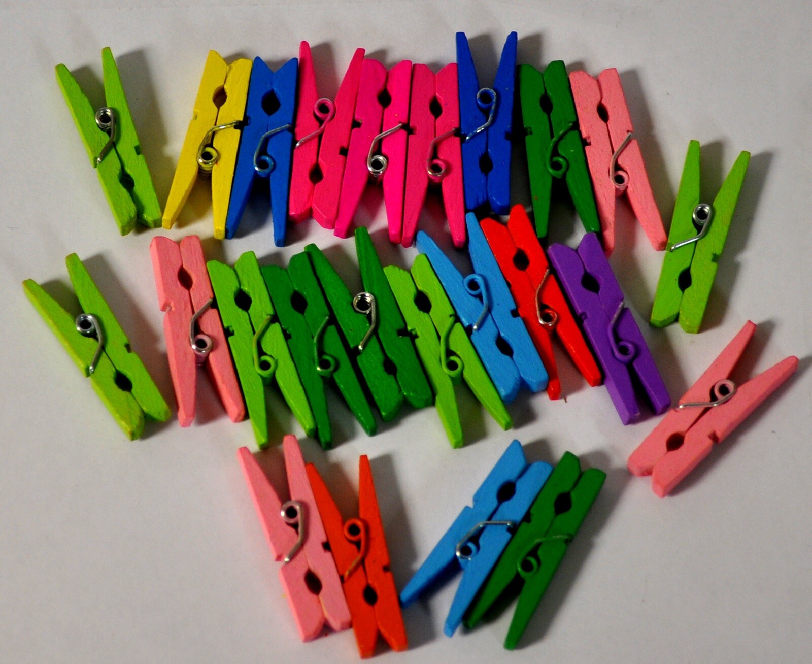 72 Pce 3cm Craft Wood Mini Pegs Craft Art School Neon Colour Wooden ...