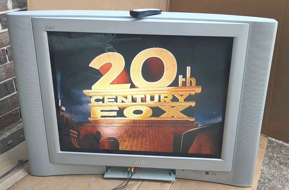 JVC I'Art AV-32F476 32” CRT TV RetroGaming Television With Universal ...