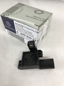 NEW Genuine Mercedes-Benz RH Keyless Go Exterior Door Handle Light ...