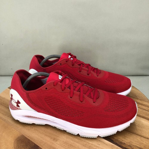 Under Armour x Wisconsin Red Running Shoes Mens Size 12 Charged Assert ...
