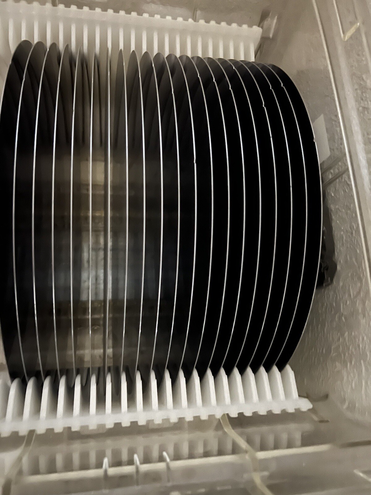 300mm Silicon Wafer with light Oxide coating 25 Wafers in Cassettes | eBay