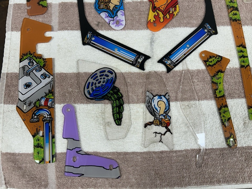 Williams Junk Yard Junkyard Playfield Plastic Set Pinball Machine | eBay