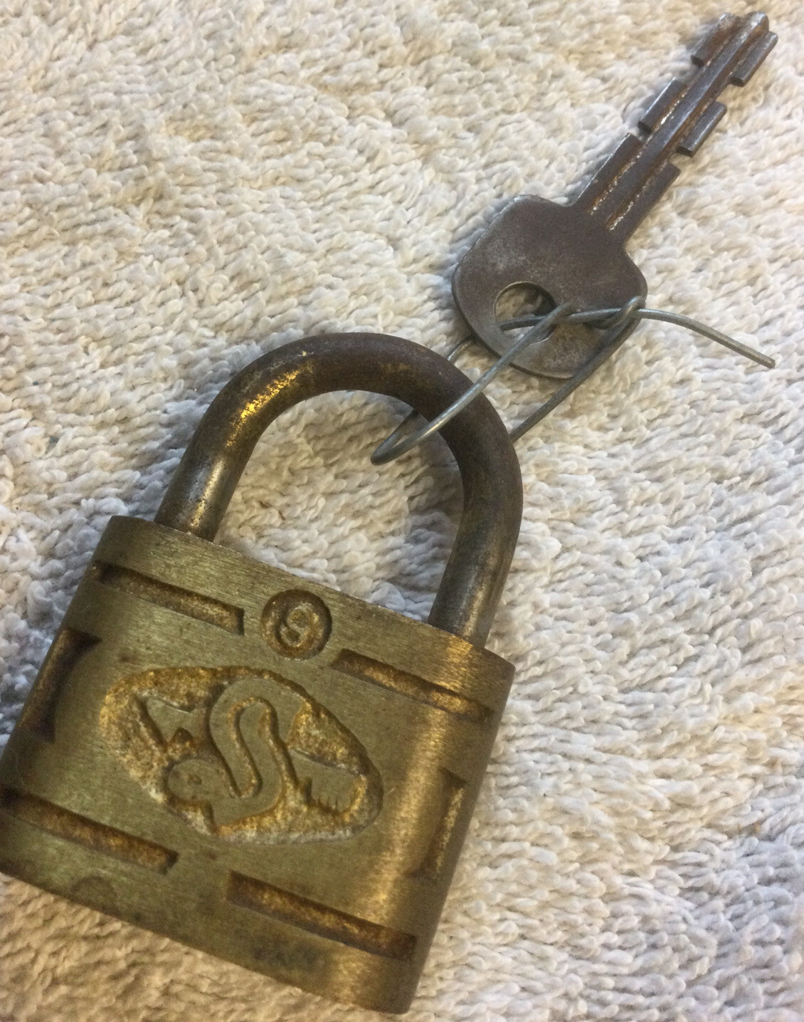 Antique Brass S Arrow Pad Lock With Key RFD On One Side | eBay