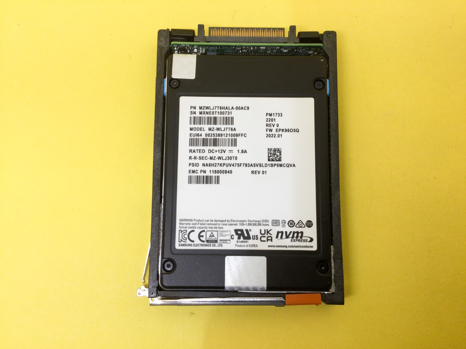 005648710 EMC PowerStore 7.68TB NVMe PCIe Gen4 2.5in U.2 SSD MZ-WLJ7T6A ...