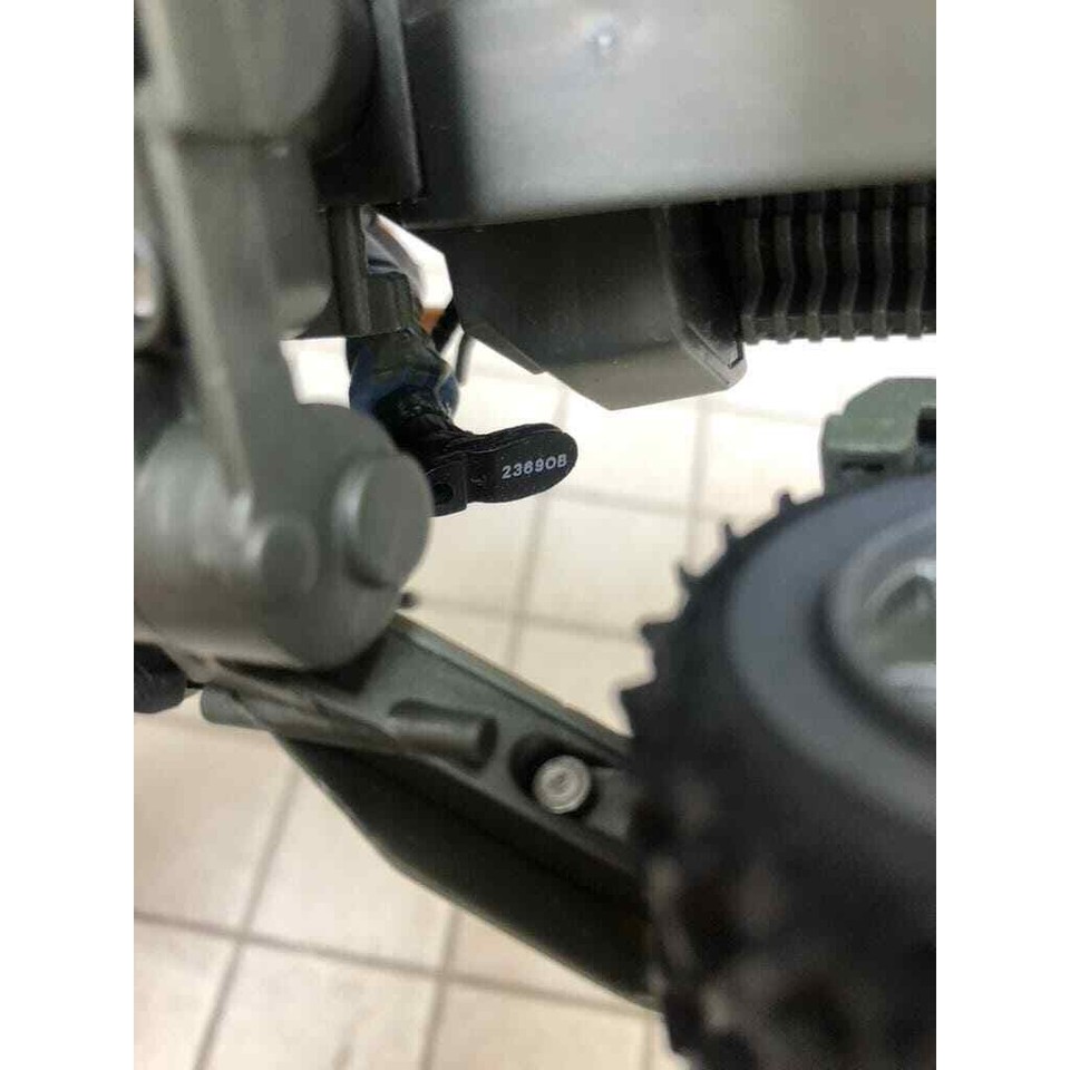 2009 Mattel James Cameron's Avatar RDA Grinder + Figurine | eBay