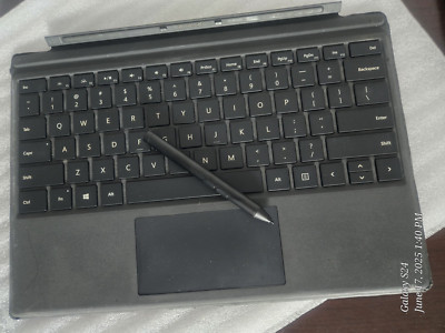 Microsoft Surface Pro Type 1725 Keyboard***Microsoft Pen 889842205244| eBay