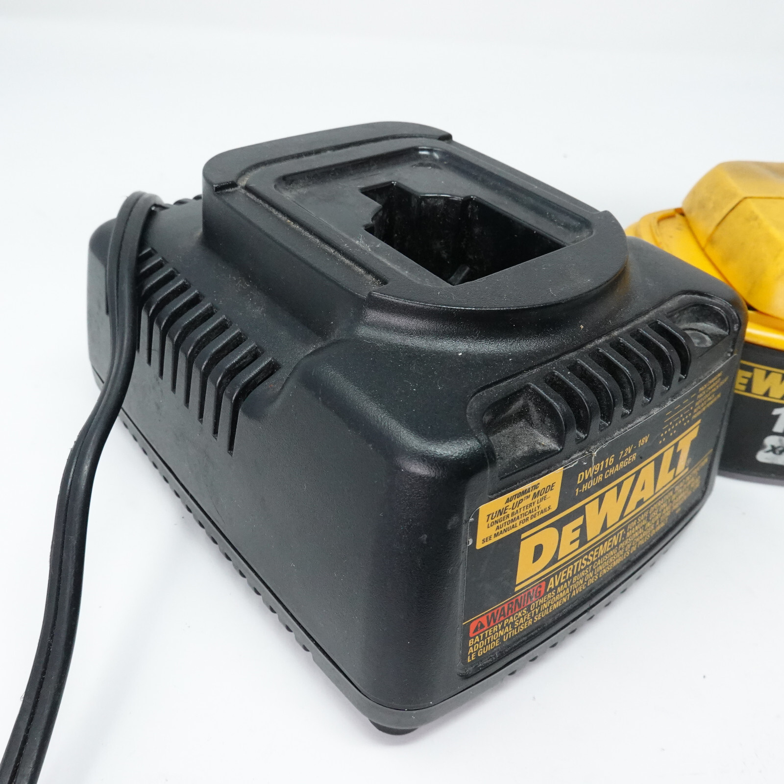 DeWalt DC820 1/2-Inch 18-Volt Cordless Impact Wrench - WORKING | eBay