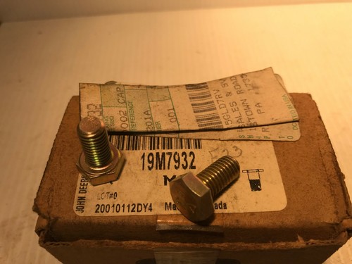 19M7932 GENUINE John Deere Original Equipment QTY of 2 CAP SCREW BOLT ...