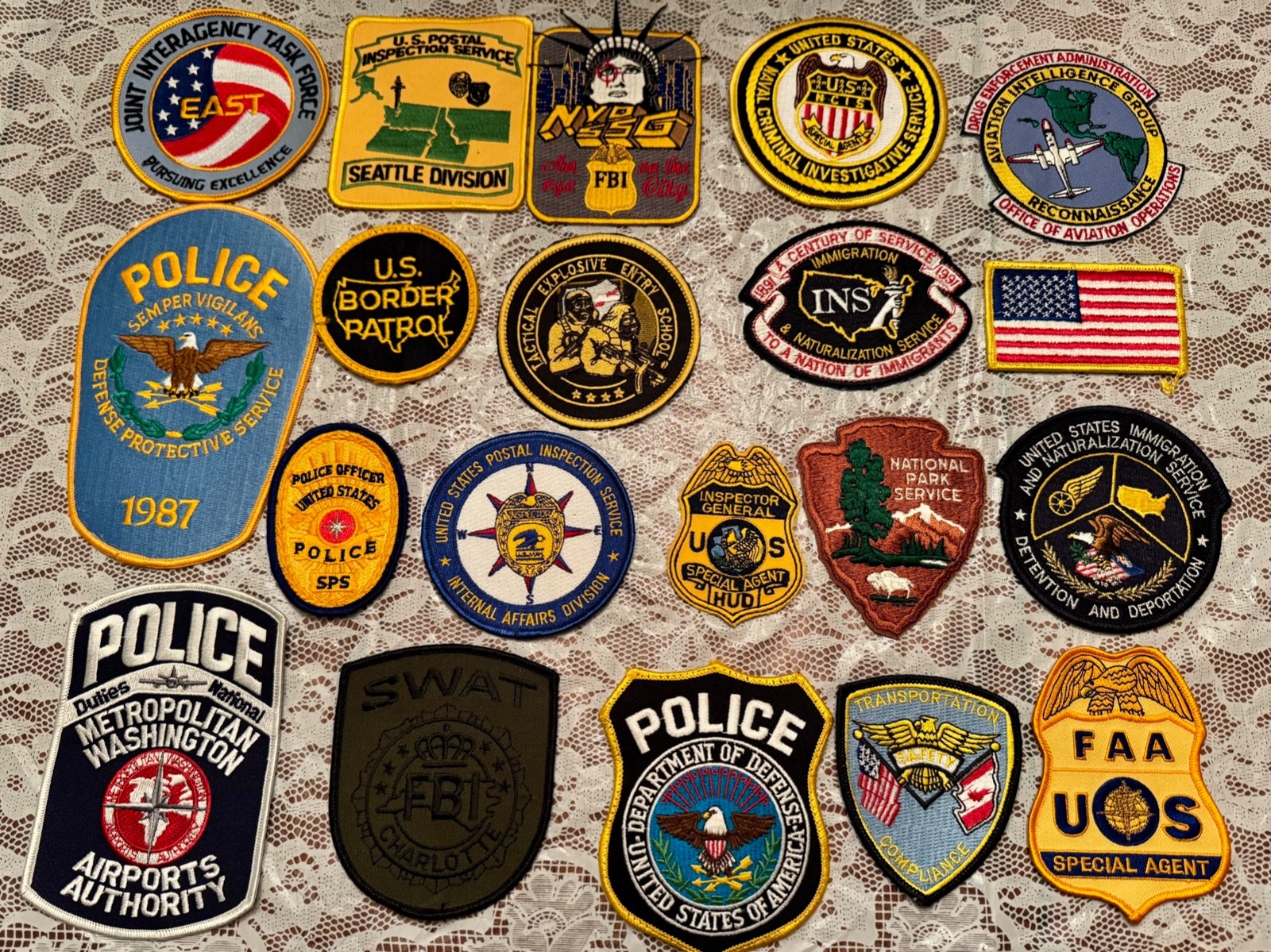 AVID Collector Set of 19 Federal Law Enforcement Police Patches, 1 Flag ...