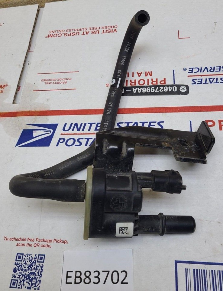 OEM 2013-2018 RAM VAPOR CANISTER PURGE CONTROL VALVE W HOSE & BRACKET ...