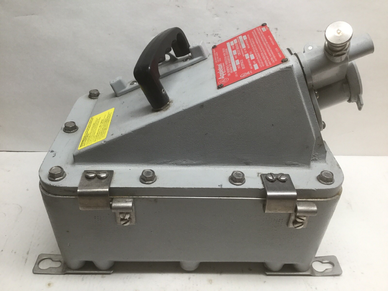 Appleton EBR3034EH30 EBR Receptacle W/Circuit Breaker 3 Phase 30 AMP ...