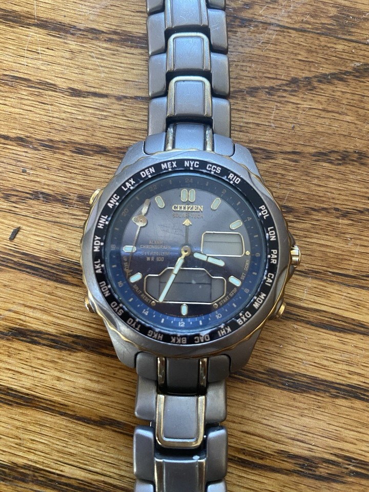 Men Vintage 1998 SOLAR TITANIUM Watch CITIZEN C605-Q00567. Alarm ...