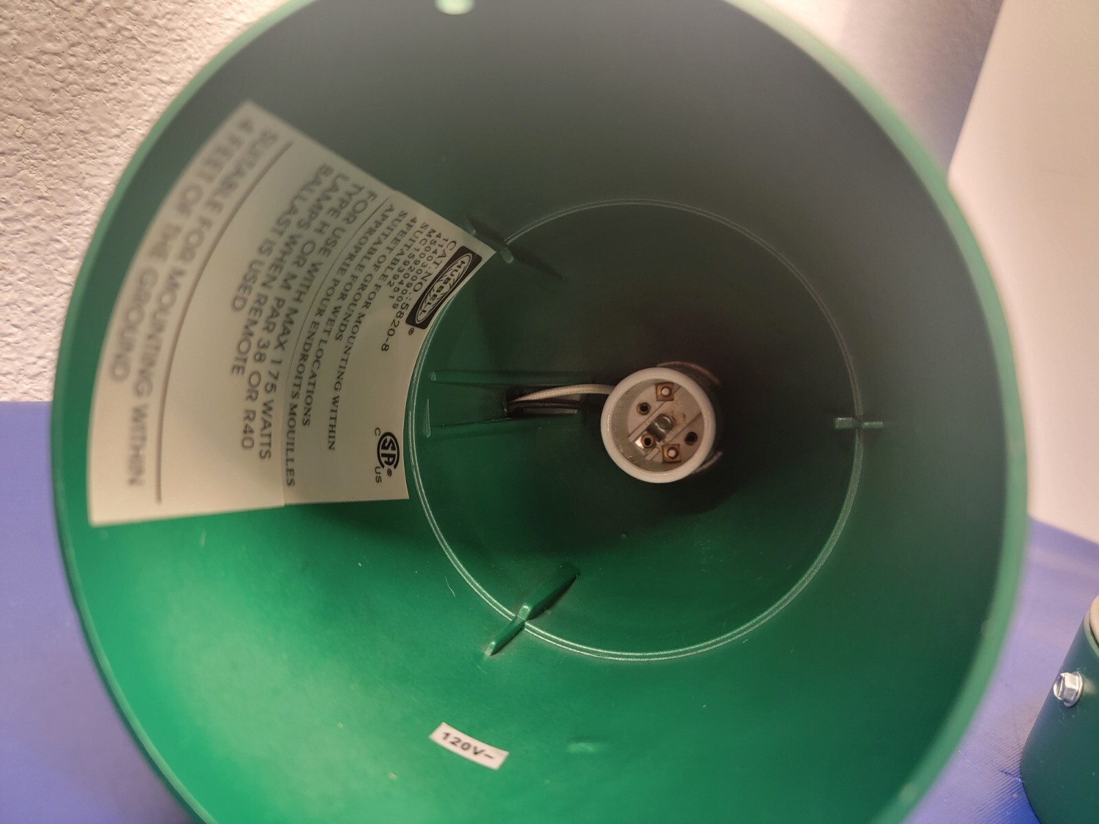 Hubbell-bell 5820-8 Bullet Lampholder Green R20 for sale online | eBay