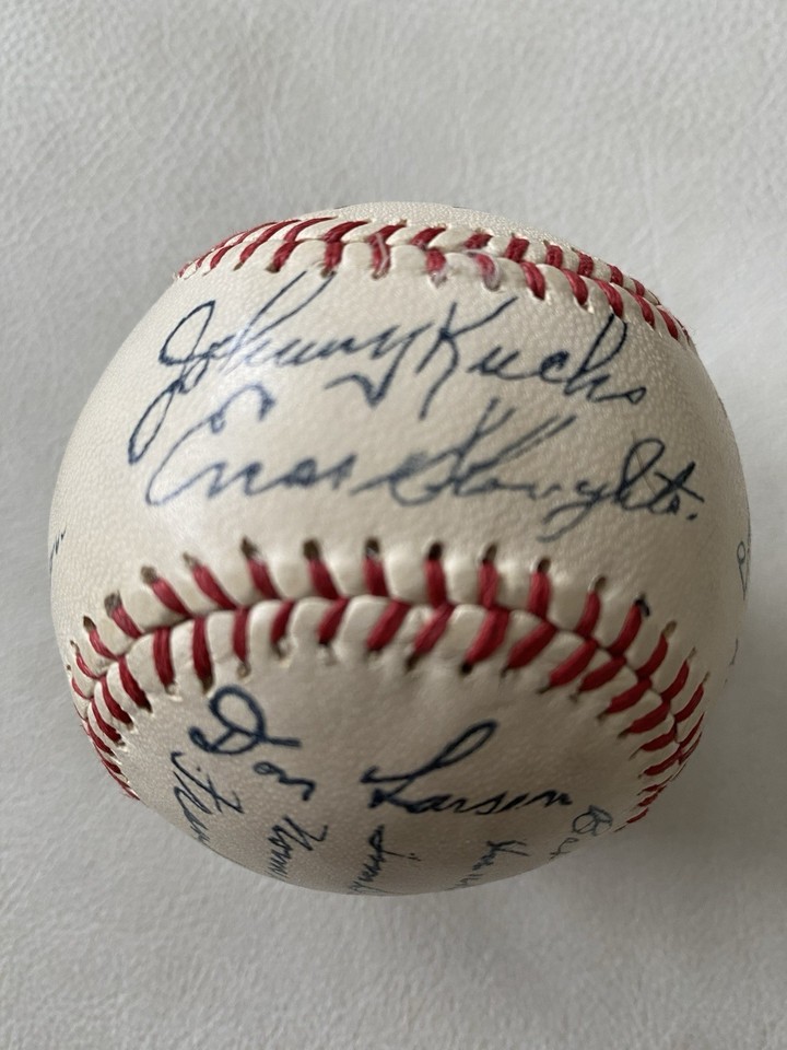 New York Yankees 1957 World Series Clubhouse Signed Team Baseball | eBay
