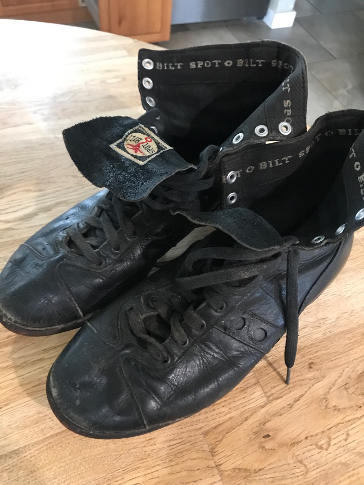 Vintage 1940's Black Spot Bilt Leather High Top Colle… - Gem
