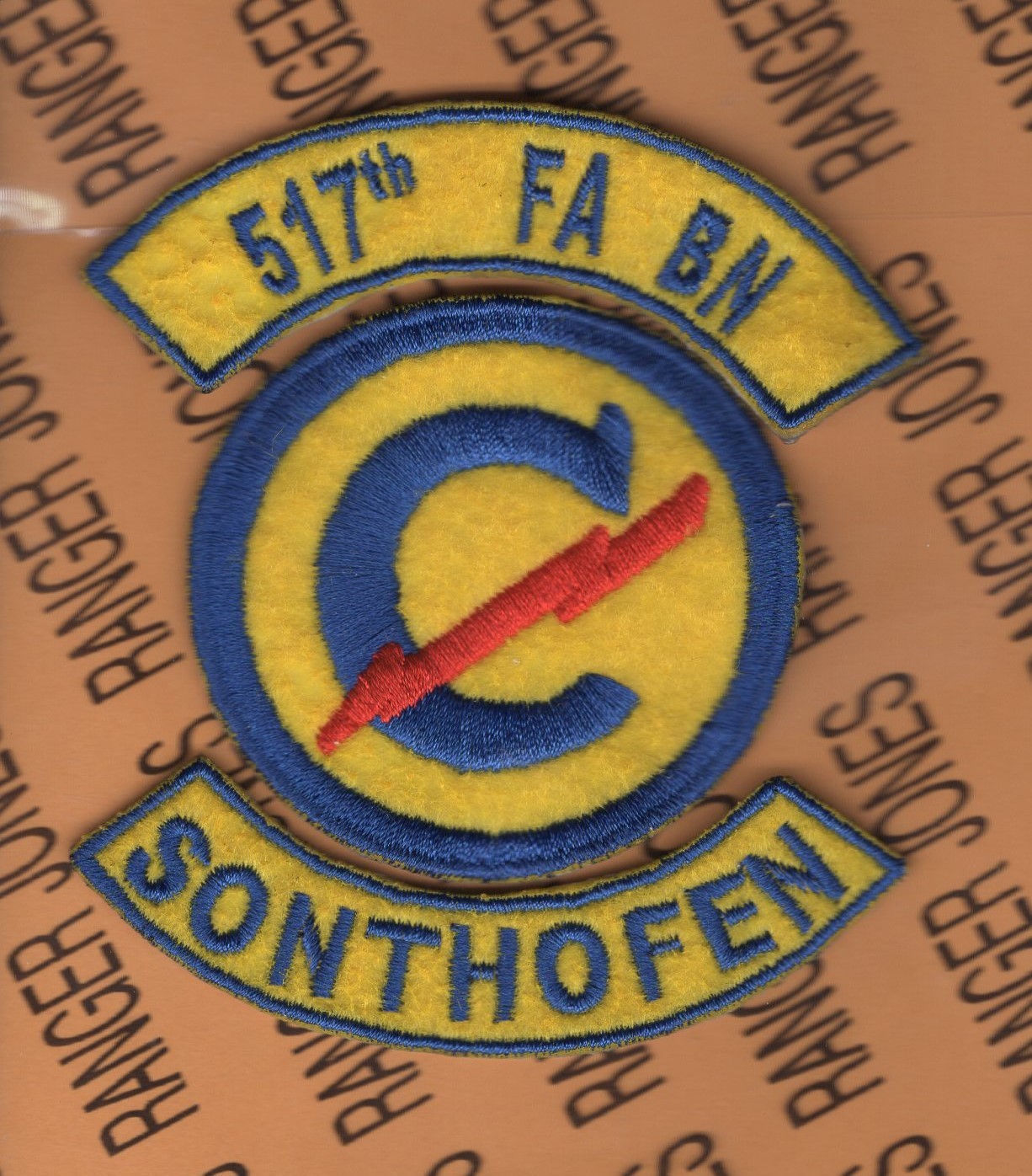 US Army 517th CONSTABULARY FIELD ARTILLERY FA BN SONTHOFEN patch tab ...