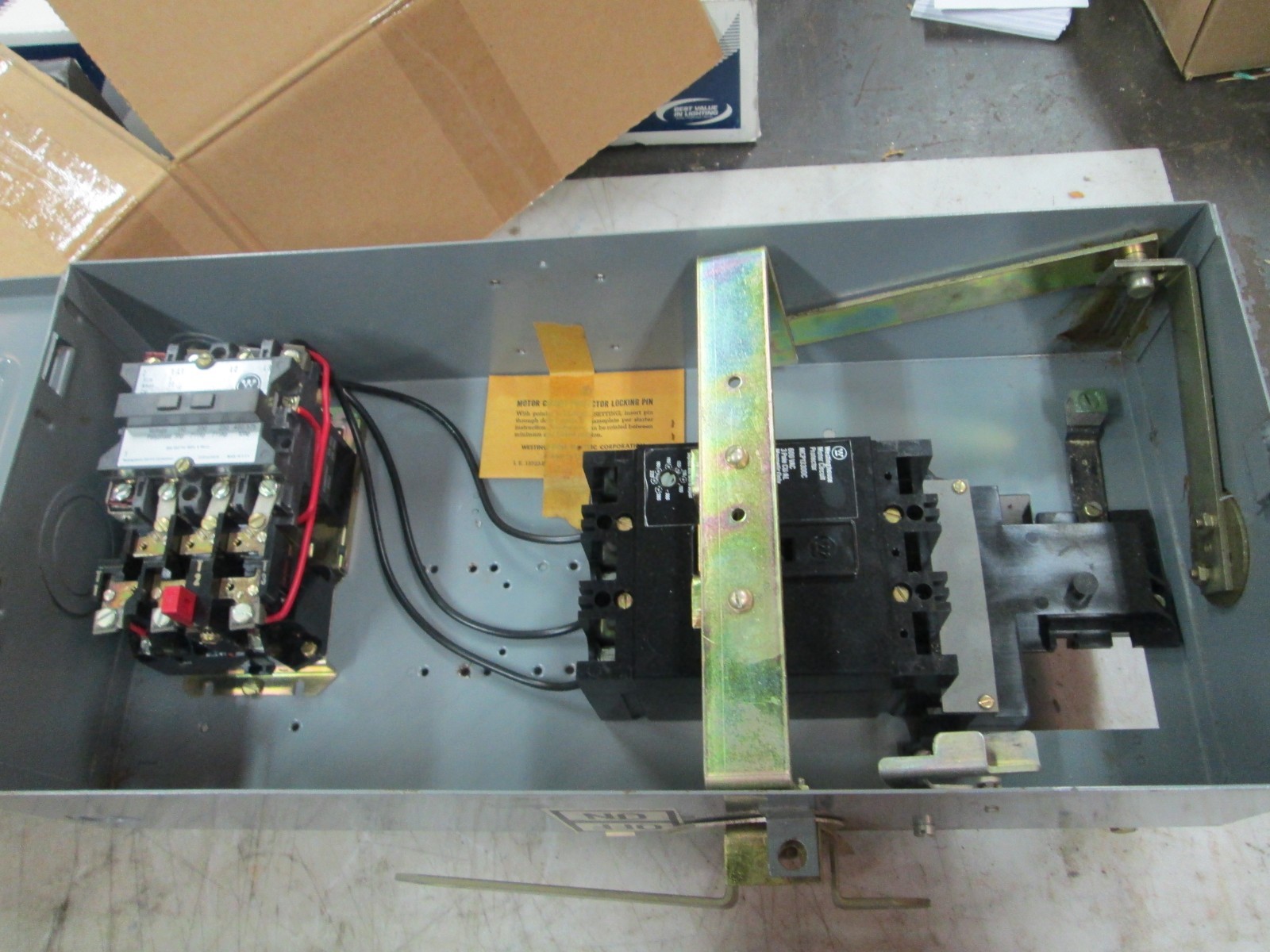 Westinghouse Bus Duct Size 1 Starter Breaker Combo Style: 56-E-0222 ...