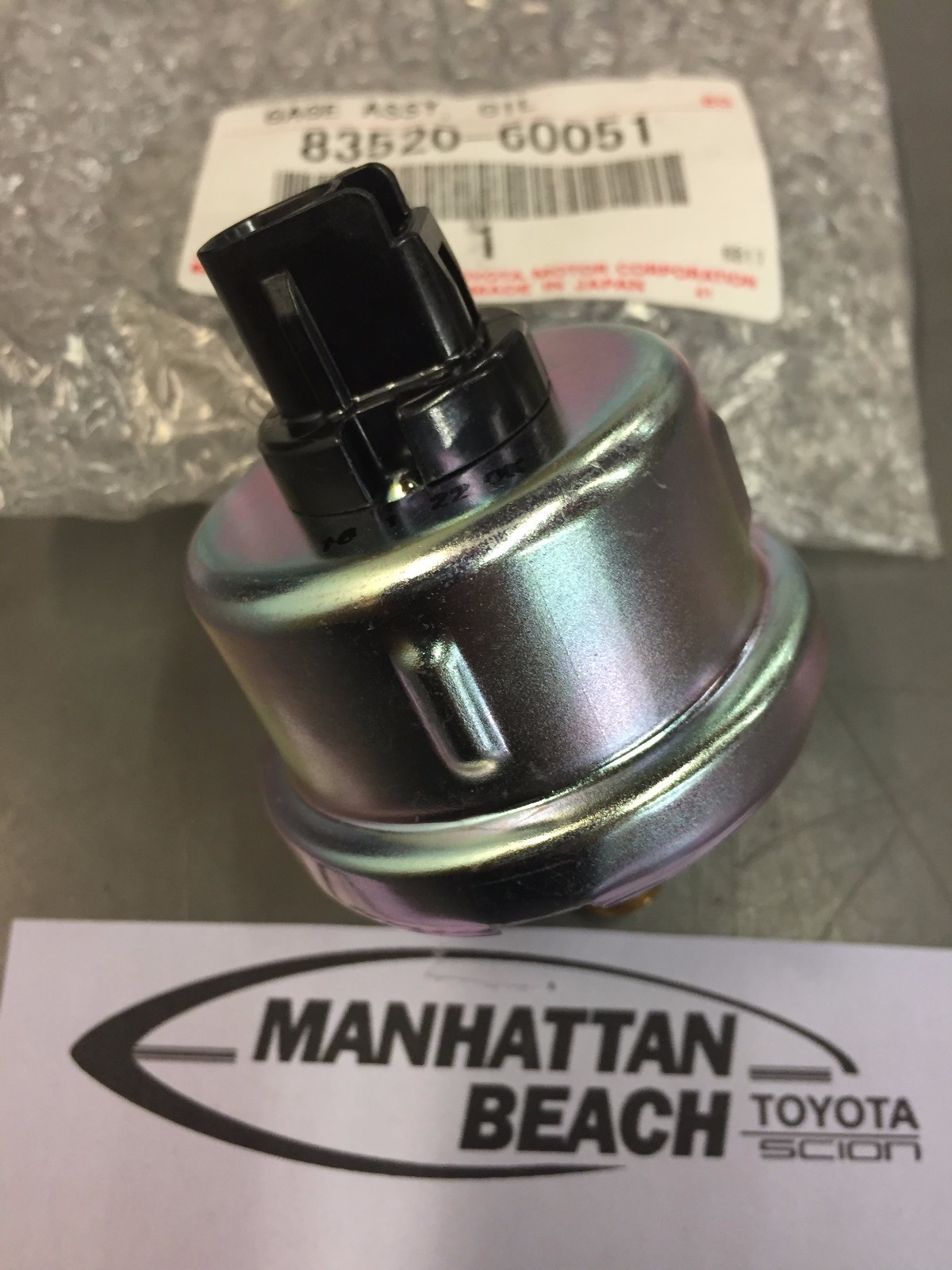 2000-2020 TUNDRA OIL PRESSURE SWITCH SENDING UNIT 83520-60051 GENUINE ...
