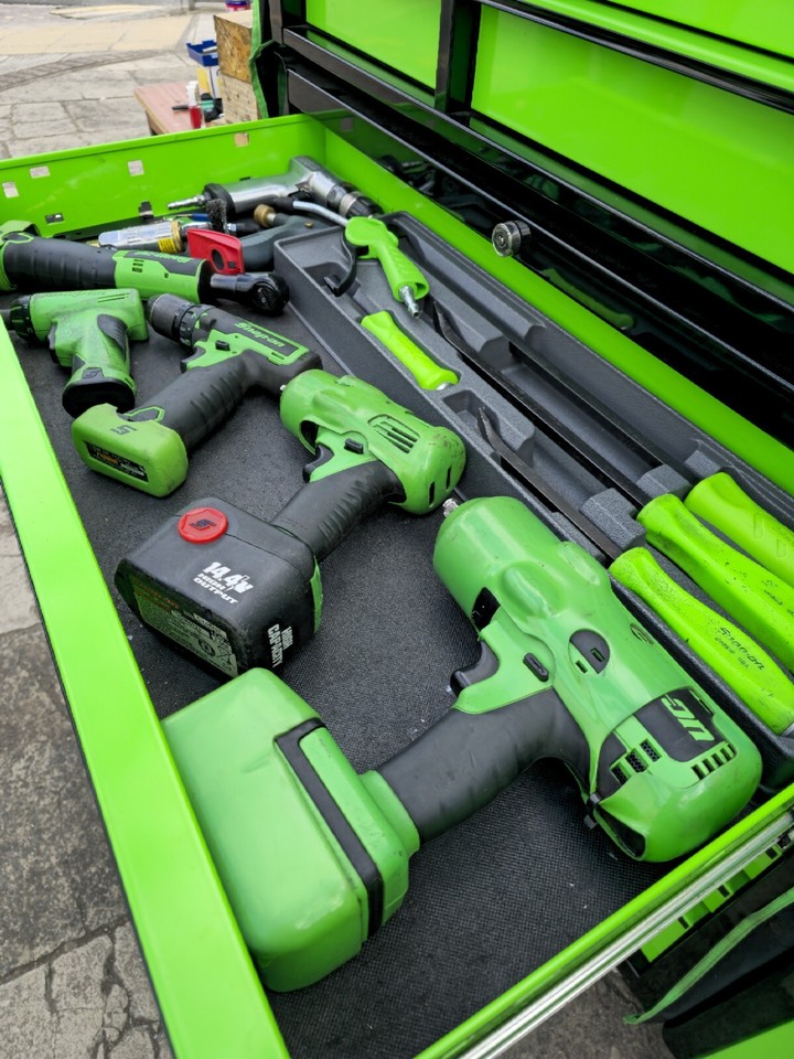 SNAP-ON TOOL BOX + TOOLS LIMITED EDITION TROLLEY TOOLS FULL GARAGE SET ...