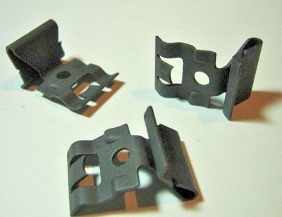 GM Windshield & Rear Window REVEAL MOULDING CLIPS Metal (15) | eBay