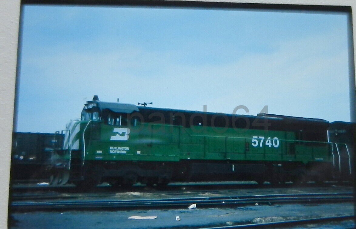 RR TRAIN Slide BN Burlington Northern GE U33C #5740 Chicago IL 1975 F26 ...