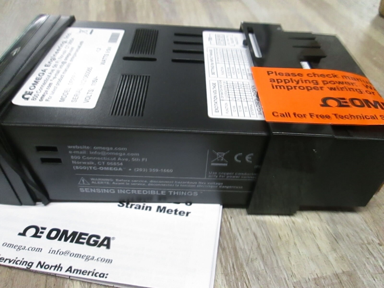 OMEGA Strain Gage Panel Meter 4 DIGIT 115 VAC 9.5 Watt Model Dp25b-s ...