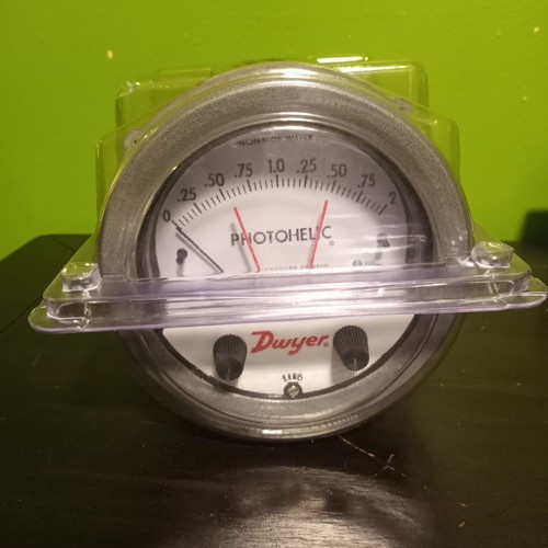 Dwyer Photohelic Differential Series A3000 Pressure Switch/Gauge Range ...
