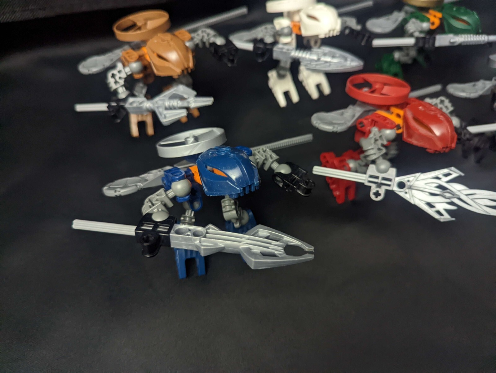 Lego Bionicle 6 Rahaga Complete Set SPINNERS 4868 4869 4870 4877 4878 ...