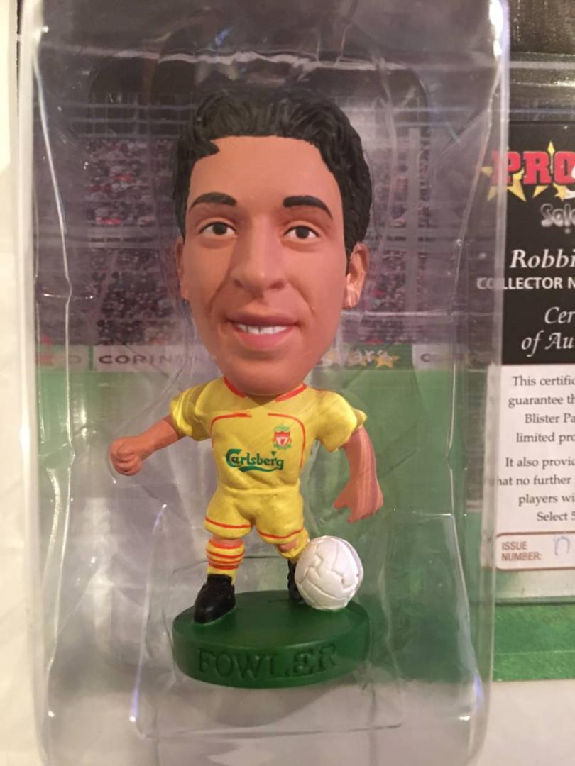 Figure Corinthian Pro Stars Select 500 Robbie Fowler Liverpool Away ...
