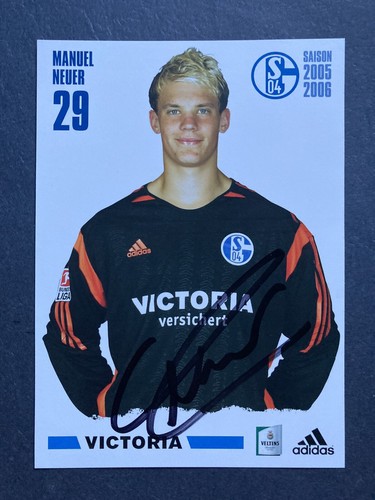 2005 Manuel Neuer rookie card signed Bayern Schalke. Issued In 2005 ...