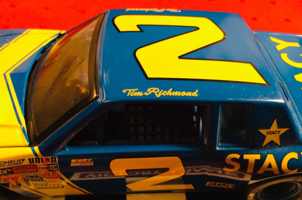 NASCAR 1:24 Diecast #2 Tim Richmond - JD STACY ENTERPRISES 1982 Buick ...