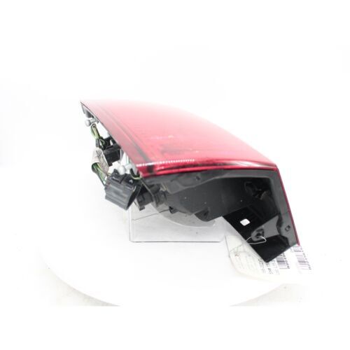 2008 Jeep Commander RL Tail Light Assembly Part Number - 55396458AH | eBay