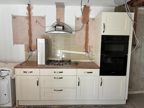 Ivory kitchen units in great condition | eBay UK