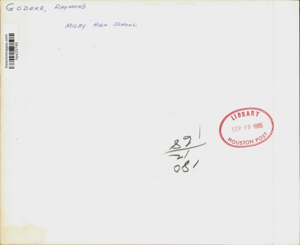 1965 Press Photo Milby High Football Player Raymond Godeke Poses with ...