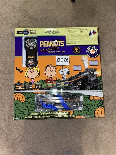 *BRAND NEW* Peanuts Halloween Remote Train Set | eBay