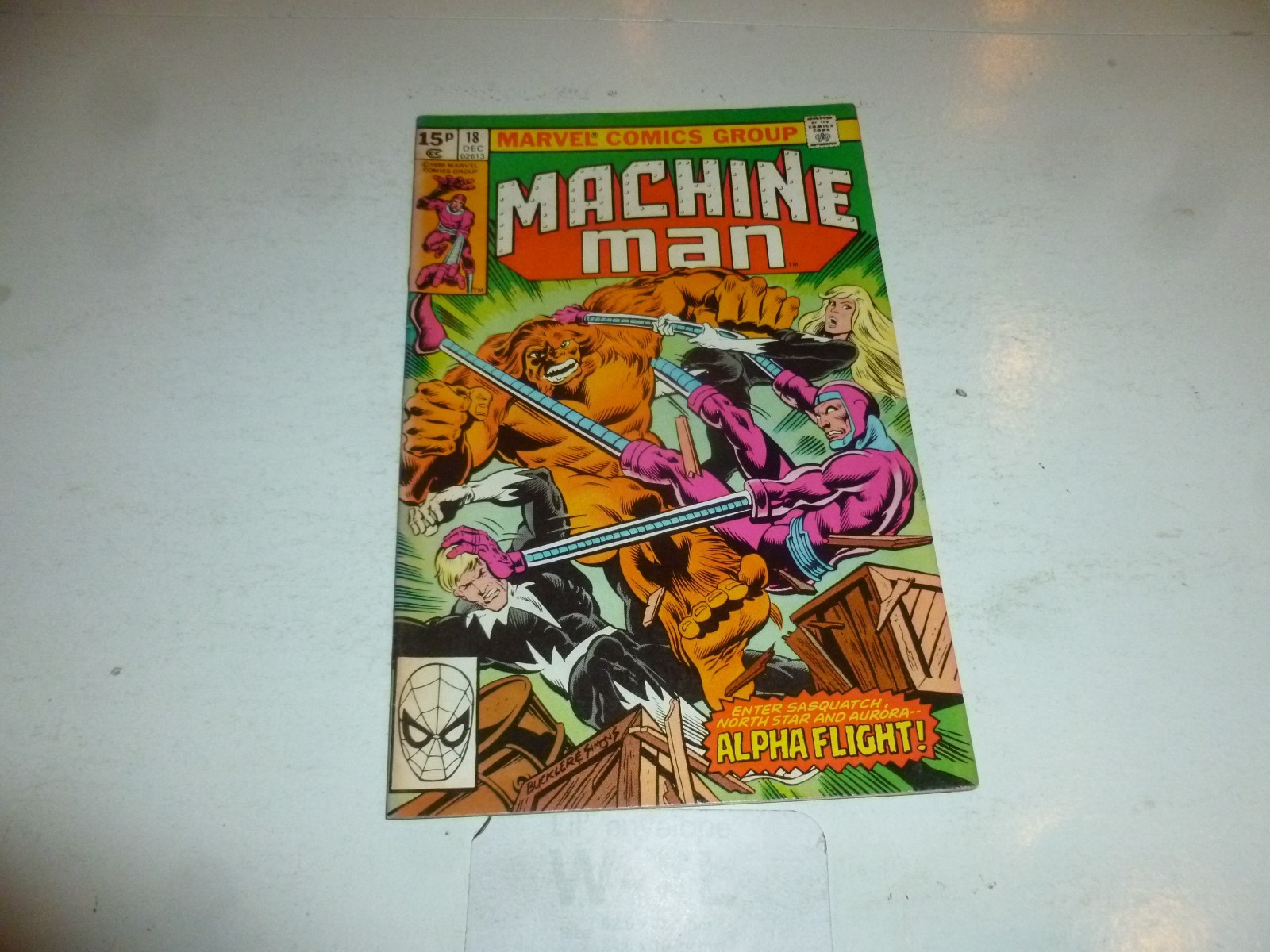 MACHINE MAN Comic - Vol 1 - No 18 - Date 12/1980 - Marvel Comic's | eBay UK