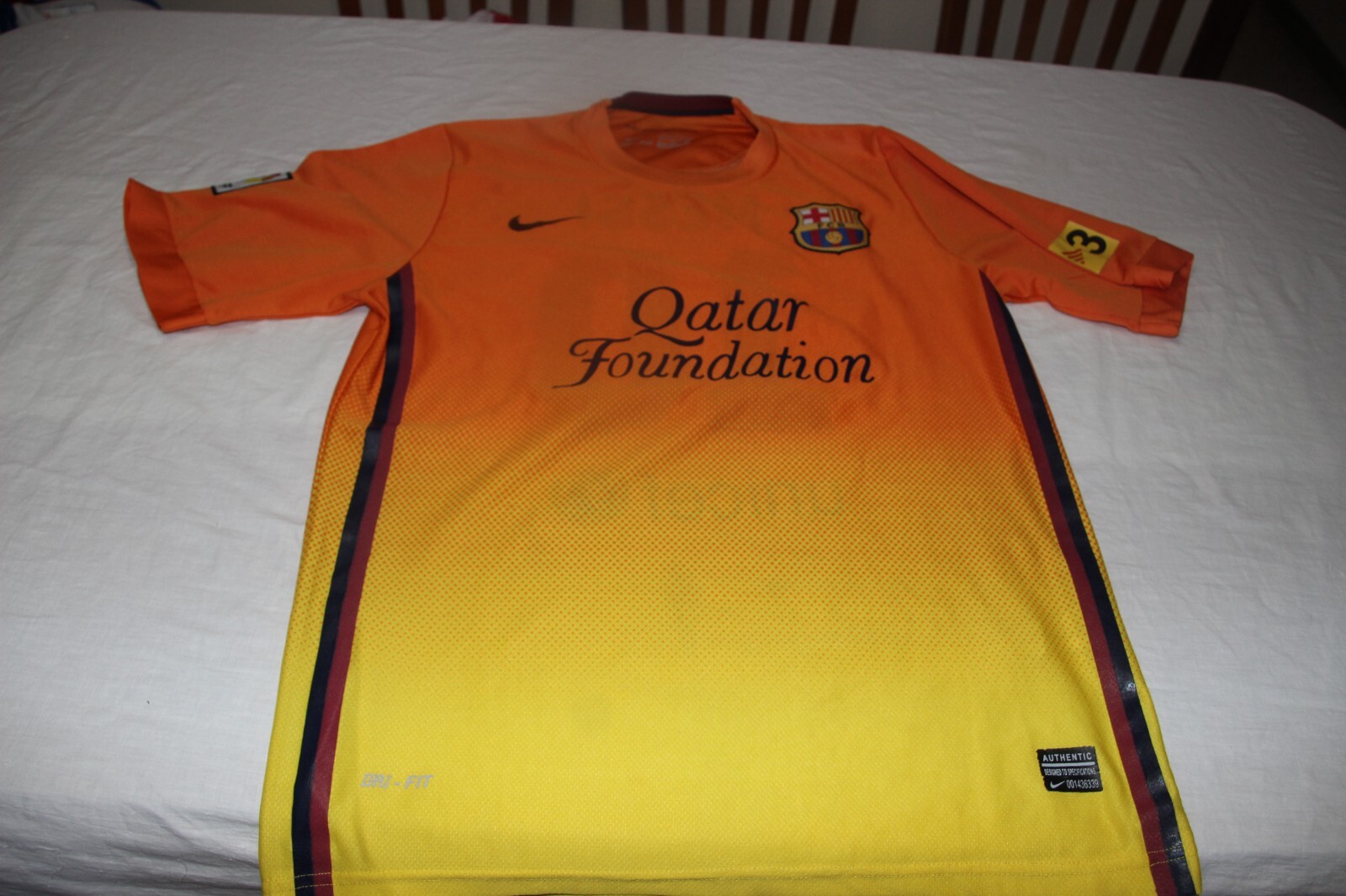 F.C. Barcelona Nike Jersey Size XL Number 10 Messi UNICEF | eBay