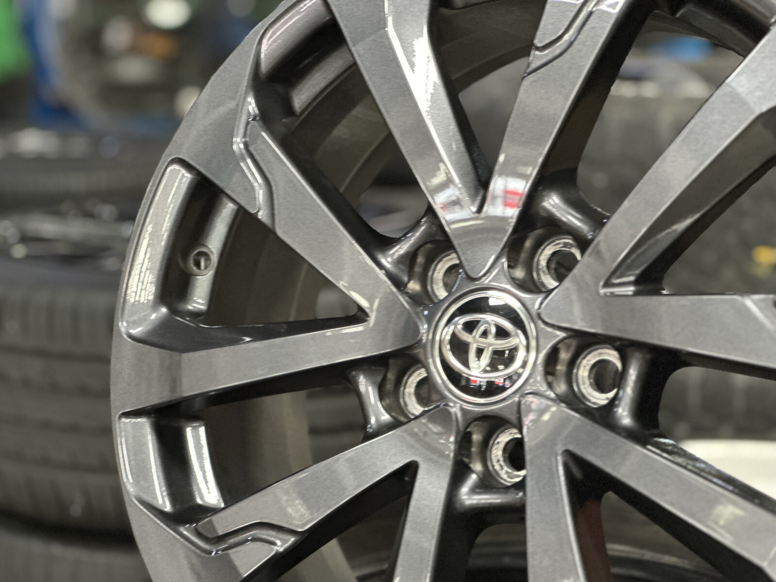 Genuine Used 18x7 TOYOTA CROSS 5x114.3 (4 Wheel) Fit Camry Estima Rush ...